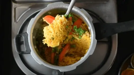 veg biryani in cooker | how to make vegetable biryani recipe in cooker ...