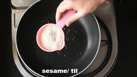 Til chutney recipe, How to make White sesame chutney Indian sesame dip ...